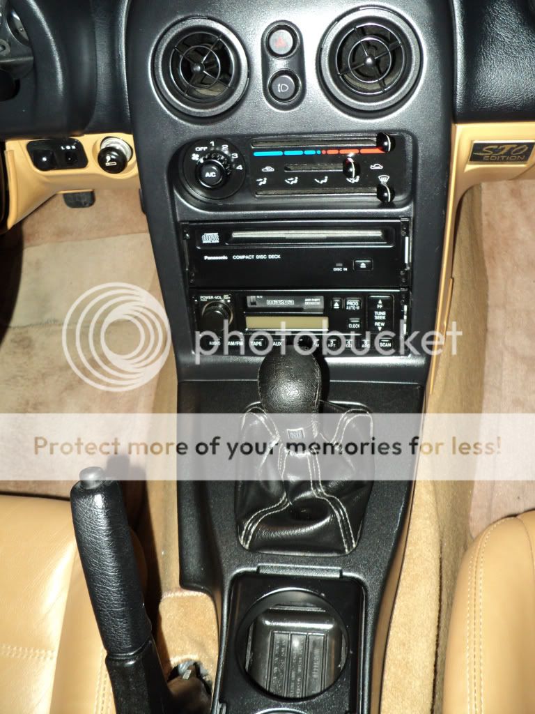 [NA] Factory Radio/CD combo problem - MX-5 Miata Forum